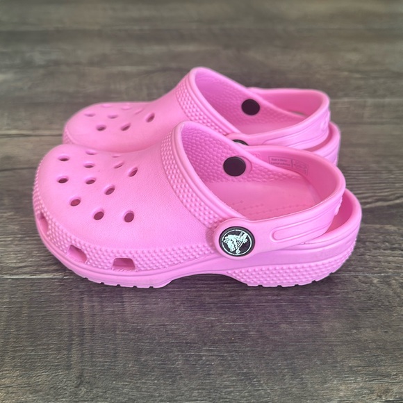 CROCS | Shoes | Crocs Toddler Size 9 Pink Slipon Clogs | Poshmark
